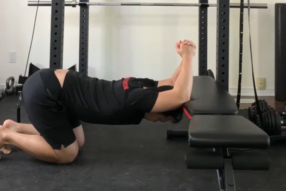 How to Stretch Lats & Strengthen It? - SPCFiTZ